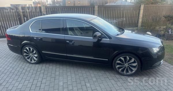 Brūns Skoda SuperB 2014 Rīga, ar dzinēja tilpumu 1.60 L un nobraukumu 259 tūkst. km par 7100 €, foto 3 vietnē AUTOMOTO.COM.LV