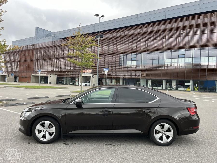 Brown Skoda SuperB 2016 in Klaipeda, with an engine capacity of 1.80 L and mileage of 200 thousand km for 12500 €, photo 5 on AUTOMOTO.COM.LV