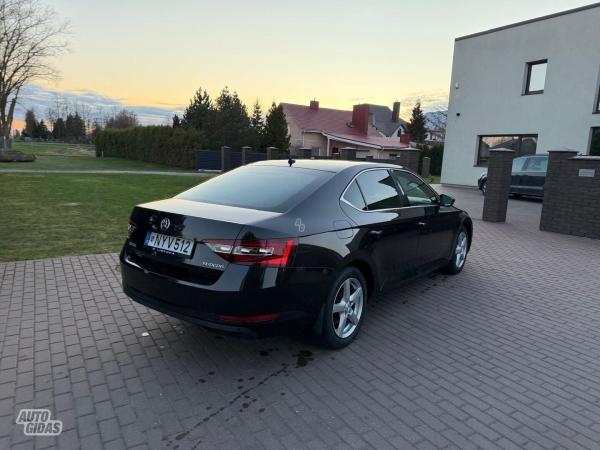 Brūns Skoda SuperB 2016 Panevēža, ar dzinēja tilpumu 2.00 L un nobraukumu 189 tūkst. km par 10900 €, foto 5 vietnē AUTOMOTO.COM.LV