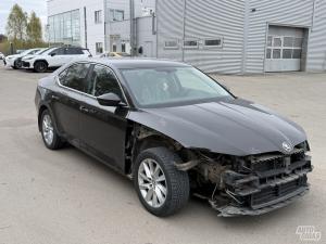 Brūns Skoda SuperB 2016 Panevēža, ar dzinēja tilpumu 2.00 L un nobraukumu 346 tūkst. km par 6200 €, foto 5 vietnē AUTOMOTO.COM.LV