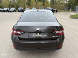 Brūns Skoda SuperB 2016 Panevēža, ar dzinēja tilpumu 2.00 L un nobraukumu 346 tūkst. km par 6200 €, foto 7 vietnē AUTOMOTO.COM.LV