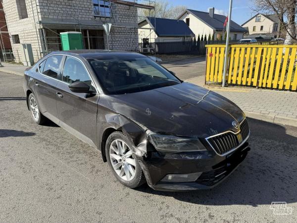 Brown Skoda SuperB 2016 in Panevezys, with an engine capacity of 2.00 L and mileage of 346 thousand km for 5950 €, photo 1 on AUTOMOTO.COM.LV
