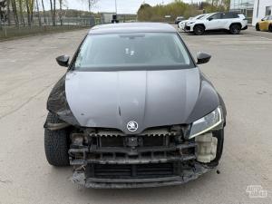 Brūns Skoda SuperB 2016 Panevēža, ar dzinēja tilpumu 2.00 L un nobraukumu 346 tūkst. km par 5950 €, foto 4 vietnē AUTOMOTO.COM.LV