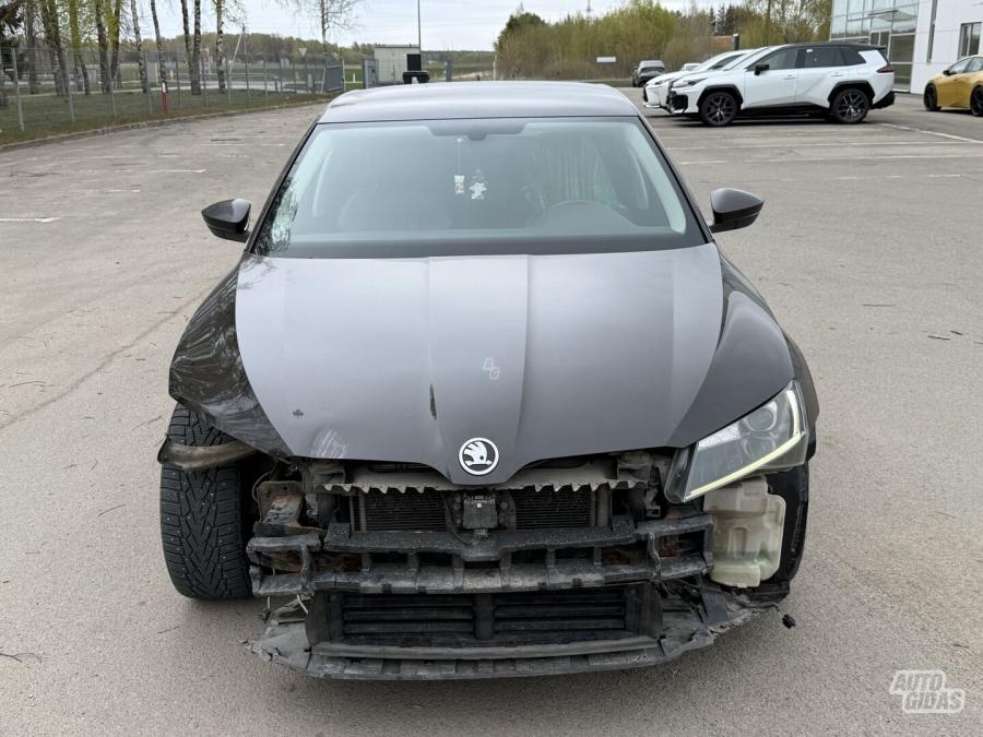 Brūns Skoda SuperB 2016 Panevēža, ar dzinēja tilpumu 2.00 L un nobraukumu 346 tūkst. km par 5950 €, foto 4 vietnē AUTOMOTO.COM.LV