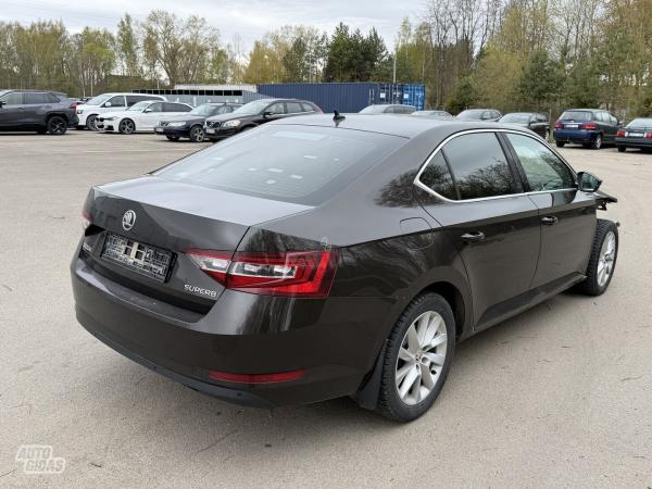 Brown Skoda SuperB 2016 in Panevezys, with an engine capacity of 2.00 L and mileage of 346 thousand km for 5950 €, photo 6 on AUTOMOTO.COM.LV