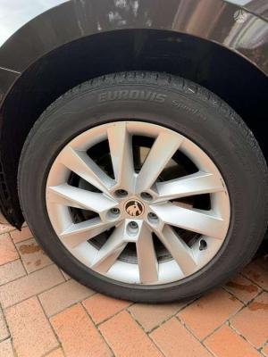 Brown Skoda SuperB 2016 in Vilnius, with an engine capacity of 1.98 L and mileage of 153 thousand km for 12500 €, photo 12 on AUTOMOTO.COM.LV