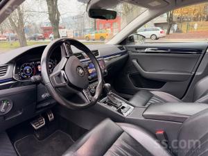 Brown Skoda SuperB 2018 in Riga, with an engine capacity of 2.00 L and mileage of 167 thousand km for 16900 €, photo 5 on AUTOMOTO.COM.LV