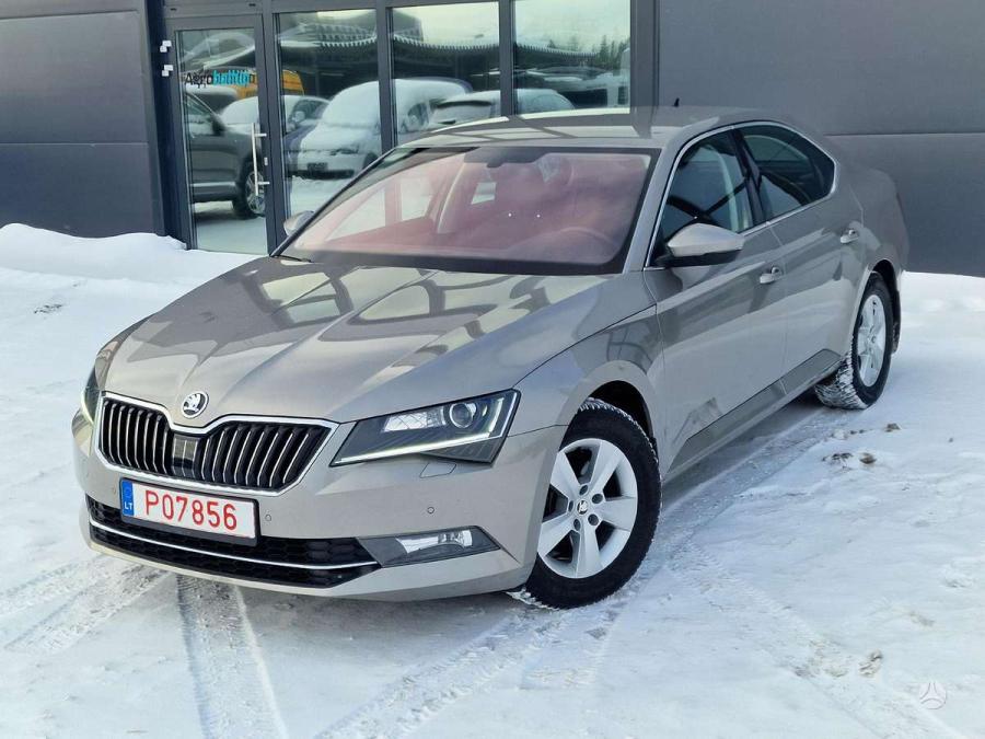 Brūns Skoda SuperB 2018 Jonava, ar dzinēja tilpumu 2.00 L un nobraukumu 197 tūkst. km par 14300 €, foto 1 vietnē AUTOMOTO.COM.LV