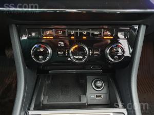 Brūns Skoda SuperB 2019 Rīga, ar dzinēja tilpumu 1.50 L un nobraukumu 106 tūkst. km par 15900 €, foto 28 vietnē AUTOMOTO.COM.LV