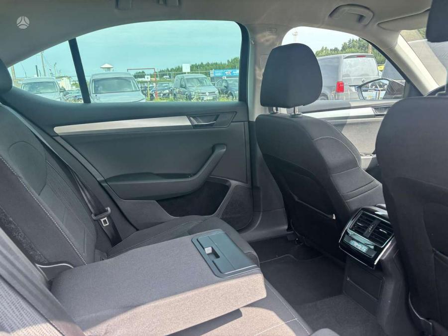 Brūns Skoda SuperB 2019 Viļņa, ar dzinēja tilpumu 1.50 L un nobraukumu 166 tūkst. km par 13500 €, foto 12 vietnē AUTOMOTO.COM.LV