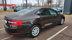 Brown Skoda SuperB 2020 in Tallinn, with an engine capacity of 2.00 L and mileage of 200 thousand km for 17400 €, photo 10 on AUTOMOTO.COM.LV