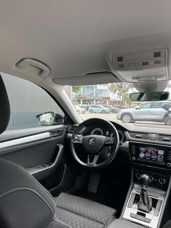Brown Skoda SuperB 2020 in Klaipeda, with an engine capacity of 1.50 L and mileage of 103 thousand km for 19800 €, photo 8 on AUTOMOTO.COM.LV