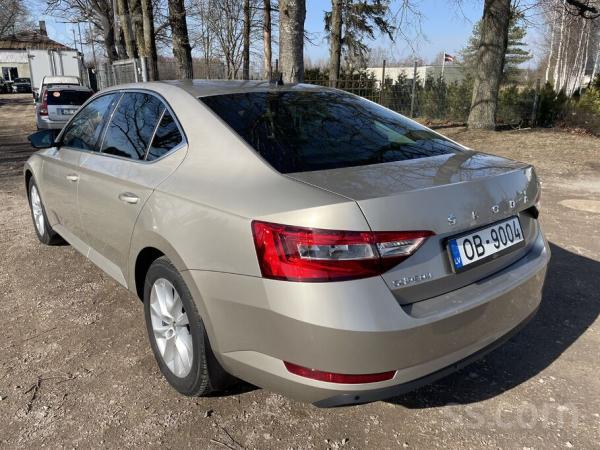 Brūns Skoda SuperB 2022 Rīga, ar dzinēja tilpumu 1.50 L un nobraukumu 67 tūkst. km par 23500 €, foto 3 vietnē AUTOMOTO.COM.LV