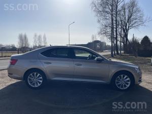 Brown Skoda SuperB 2022 in Riga, with an engine capacity of 1.50 L and mileage of 67 thousand km for 23500 €, photo 7 on AUTOMOTO.COM.LV