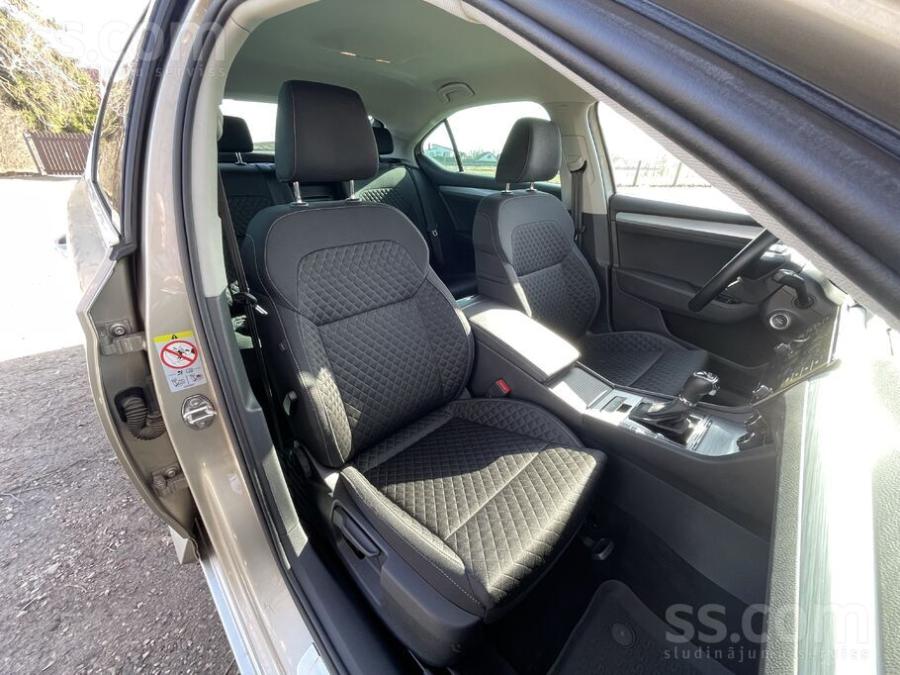 Brown Skoda SuperB 2022 in Riga, with an engine capacity of 1.50 L and mileage of 67 thousand km for 23500 €, photo 20 on AUTOMOTO.COM.LV