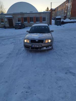 Brown Skoda SuperB 2005 in Siauliai, with an engine capacity of 1.97 L and mileage of 288 thousand km for 750 €, photo  on AUTOMOTO.COM.LV