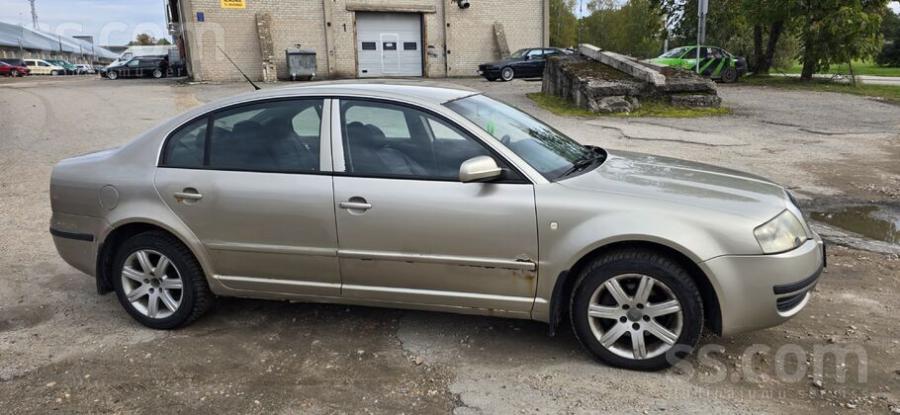 Brown Skoda SuperB 2005 in Cesis, with an engine capacity of 1.90 L and mileage of 412 thousand km for 600 €, photo 4 on AUTOMOTO.COM.LV
