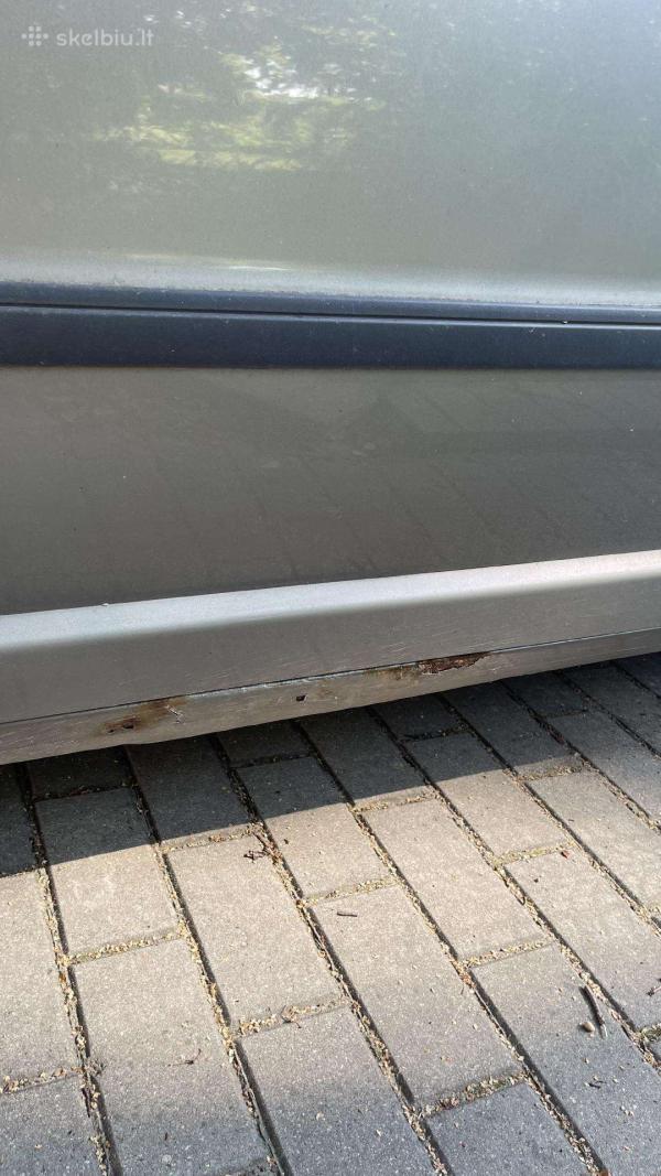 Brūns Skoda SuperB 2008 Viļņa, ar dzinēja tilpumu 1.90 L un nobraukumu 225 tūkst. km par 1300 €, foto 10 vietnē AUTOMOTO.COM.LV