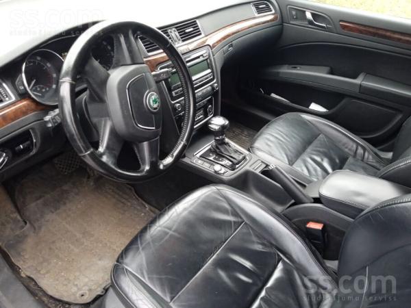 Brown Skoda SuperB 2008 in Riga, with an engine capacity of 1.80 L and mileage of 256 thousand km for 4450 €, photo 6 on AUTOMOTO.COM.LV