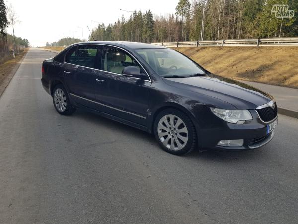 Brūns Skoda SuperB 2009 Viļņa, ar dzinēja tilpumu 1.80 L un nobraukumu 299 tūkst. km par 2100 €, foto 1 vietnē AUTOMOTO.COM.LV