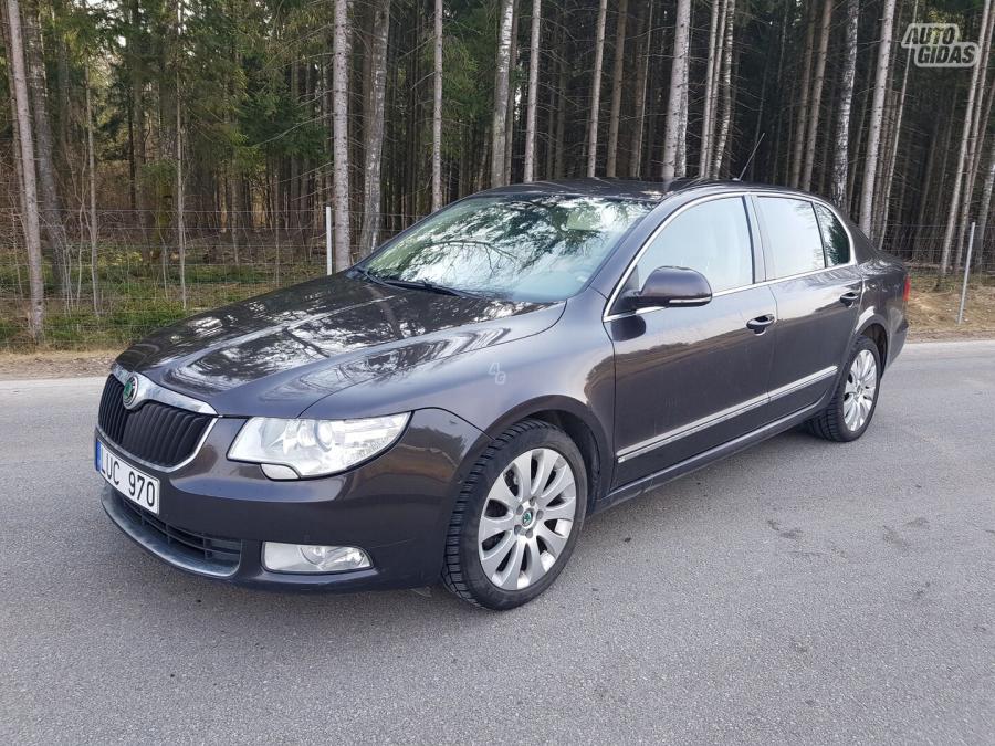 Brūns Skoda SuperB 2009 Viļņa, ar dzinēja tilpumu 1.80 L un nobraukumu 299 tūkst. km par 2100 €, foto 5 vietnē AUTOMOTO.COM.LV