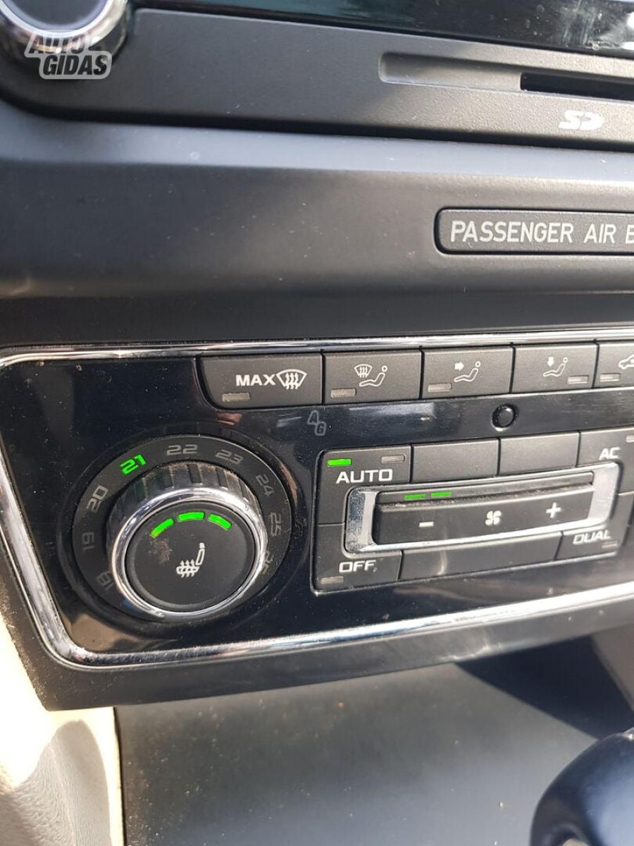 Brūns Skoda SuperB 2009 Viļņa, ar dzinēja tilpumu 1.80 L un nobraukumu 299 tūkst. km par 2099 €, foto 12 vietnē AUTOMOTO.COM.LV