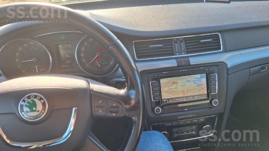 Brown Skoda SuperB 2009 in Daugavpils, with an engine capacity of 2.00 L and mileage of 384 thousand km for 3200 €, photo 9 on AUTOMOTO.COM.LV