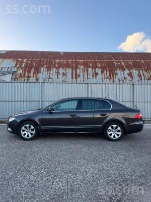 Brūns Skoda SuperB 2009 Rīga, ar dzinēja tilpumu 1.90 L un nobraukumu 337 tūkst. km par 2700 €, foto 5 vietnē AUTOMOTO.COM.LV