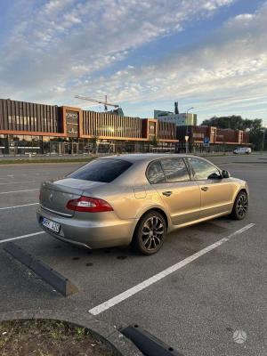 Brūns Skoda SuperB 2012 Klaipėda, ar dzinēja tilpumu 1.97 L un nobraukumu 249 tūkst. km par 4200 €, foto 3 vietnē AUTOMOTO.COM.LV
