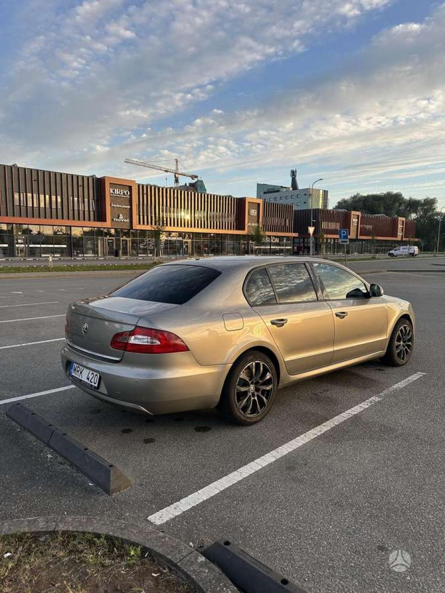 Brūns Skoda SuperB 2012 Klaipėda, ar dzinēja tilpumu 1.97 L un nobraukumu 249 tūkst. km par 4200 €, foto 3 vietnē AUTOMOTO.COM.LV
