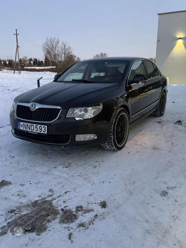 Brown Skoda SuperB 2013 in Alytus, with an engine capacity of 2.00 L and mileage of 349 thousand km for 4850 €, photo 1 on AUTOMOTO.COM.LV