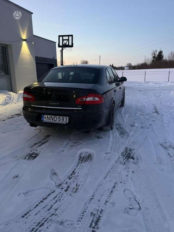 Brown Skoda SuperB 2013 in Alytus, with an engine capacity of 2.00 L and mileage of 349 thousand km for 4850 €, photo 5 on AUTOMOTO.COM.LV