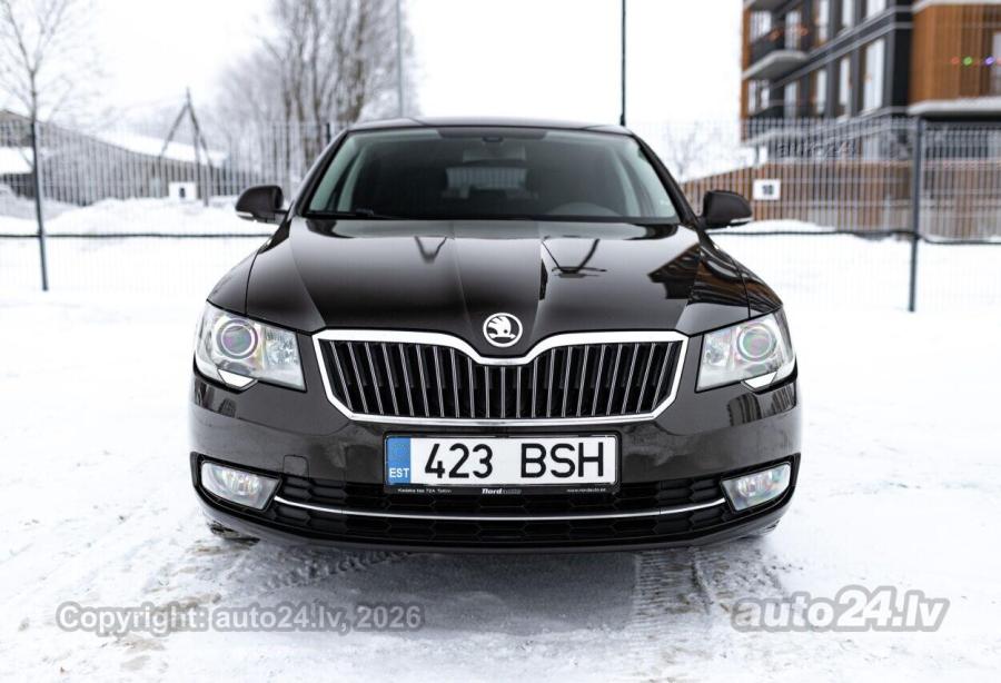 Brown Skoda SuperB 2013 in Tallinn, with an engine capacity of 1.80 L and mileage of 285 thousand km for 5490 €, photo 2 on AUTOMOTO.COM.LV