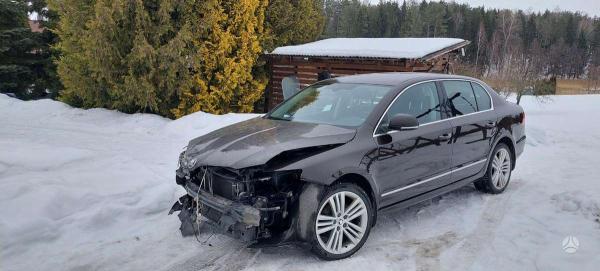 Brown Skoda SuperB 2013 in Trakai, with an engine capacity of 2.00 L and mileage of 200 thousand km for 4850 €, photo 2 on AUTOMOTO.COM.LV