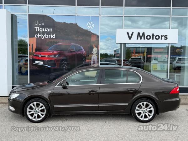 Brown Skoda SuperB 2013 in Viljandi, with an engine capacity of 1.80 L and mileage of 136 thousand km for 7290 €, photo 2 on AUTOMOTO.COM.LV