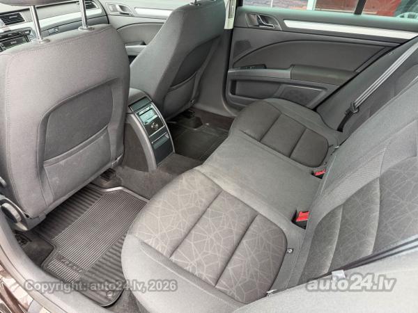 Brown Skoda SuperB 2013 in Viljandi, with an engine capacity of 1.80 L and mileage of 136 thousand km for 7290 €, photo 9 on AUTOMOTO.COM.LV
