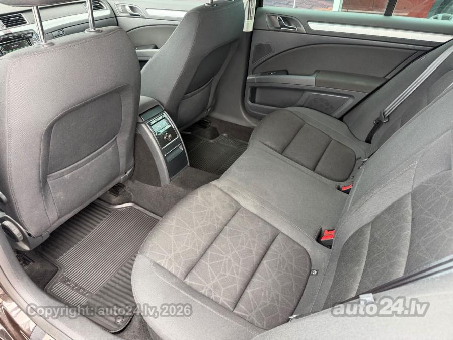 Brown Skoda SuperB 2013 in Viljandi, with an engine capacity of 1.80 L and mileage of 136 thousand km for 7290 €, photo 10 on AUTOMOTO.COM.LV