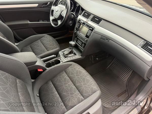 Brown Skoda SuperB 2013 in Viljandi, with an engine capacity of 1.80 L and mileage of 136 thousand km for 7290 €, photo 10 on AUTOMOTO.COM.LV
