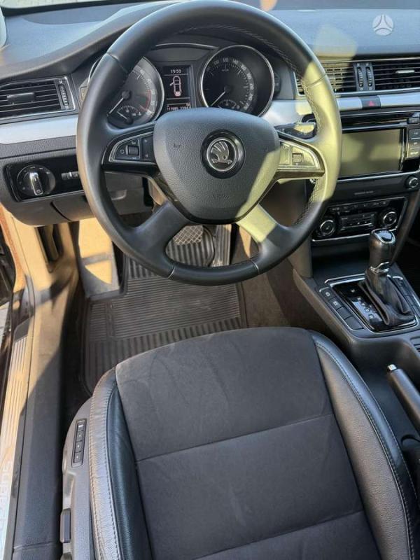 Brūns Skoda SuperB 2013 Viļņa, ar dzinēja tilpumu 1.97 L un nobraukumu 218 tūkst. km par 5550 €, foto 7 vietnē AUTOMOTO.COM.LV