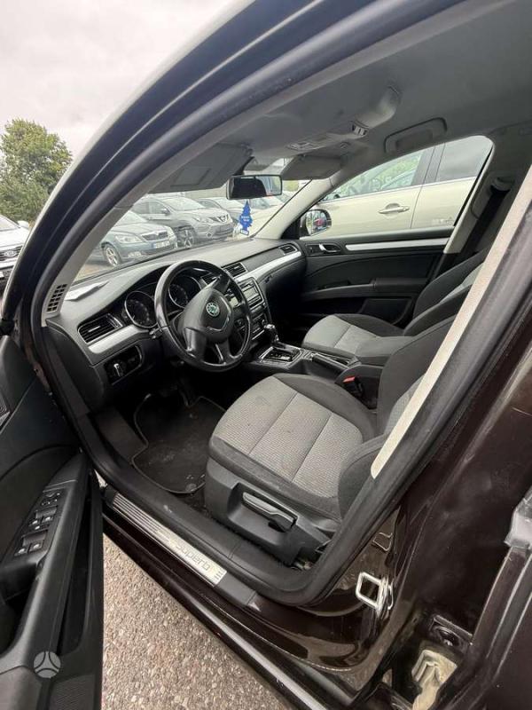 Brūns Skoda SuperB 2013 Alīta, ar dzinēja tilpumu 2.00 L un nobraukumu 340 tūkst. km par 4500 €, foto 6 vietnē AUTOMOTO.COM.LV