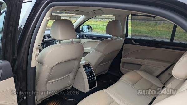 Brūns Skoda SuperB 2014 Tallina, ar dzinēja tilpumu 1.80 L un nobraukumu 259 tūkst. km par 8800 €, foto 9 vietnē AUTOMOTO.COM.LV