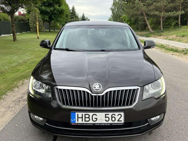 Brūns Skoda SuperB 2014 Viļņa, ar dzinēja tilpumu 2.00 L un nobraukumu 350 tūkst. km par 5950 €, foto 4 vietnē AUTOMOTO.COM.LV