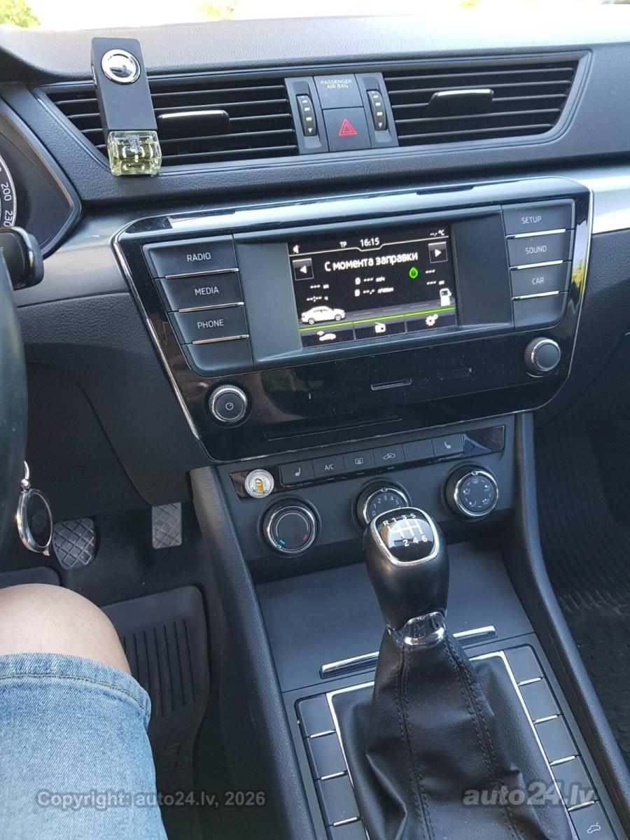 Brown Skoda SuperB 2015 in Tallinn, with an engine capacity of 1.40 L and mileage of 159 thousand km for 9600 €, photo 11 on AUTOMOTO.COM.LV