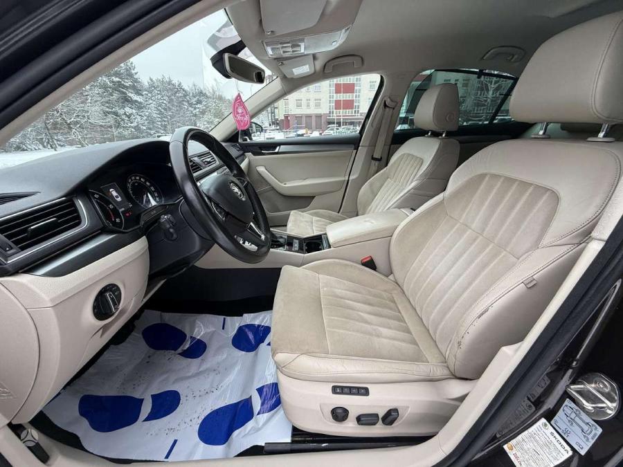 Brown Skoda SuperB 2016 in Vilnius, with an engine capacity of 2.00 L and mileage of 204 thousand km for 8800 €, photo 28 on AUTOMOTO.COM.LV