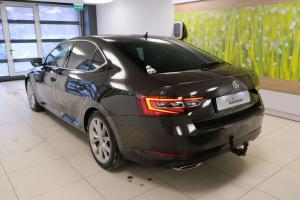 Brūns Skoda SuperB 2016 Viļņa, ar dzinēja tilpumu 2.00 L un nobraukumu 189 tūkst. km par 17600 €, foto 4 vietnē AUTOMOTO.COM.LV