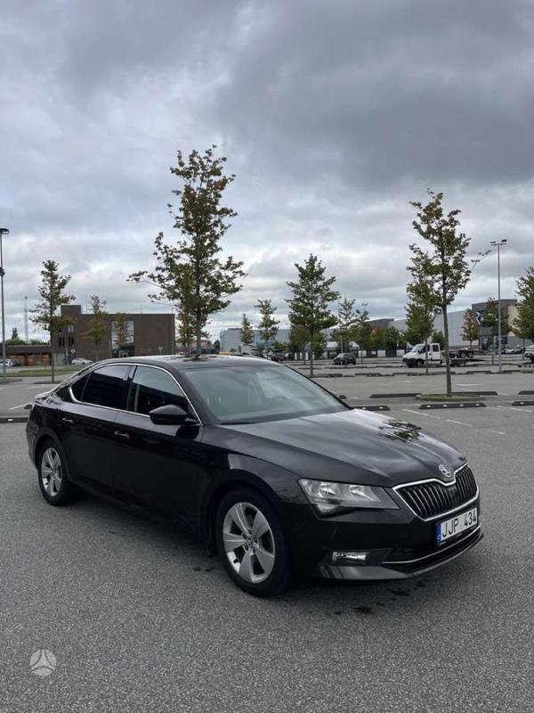 Brown Skoda SuperB 2016 in Vilnius, with an engine capacity of 1.80 L and mileage of 200 thousand km for 12500 €, photo 3 on AUTOMOTO.COM.LV