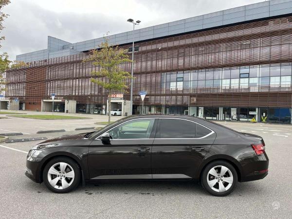 Brown Skoda SuperB 2016 in Vilnius, with an engine capacity of 1.80 L and mileage of 200 thousand km for 12500 €, photo 6 on AUTOMOTO.COM.LV