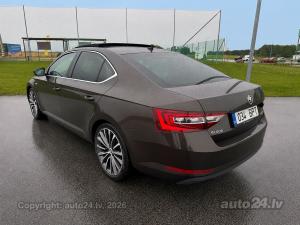Brūns Skoda SuperB 2016 Tallina, ar dzinēja tilpumu 2.00 L un nobraukumu 160 tūkst. km par 16000 €, foto 7 vietnē AUTOMOTO.COM.LV