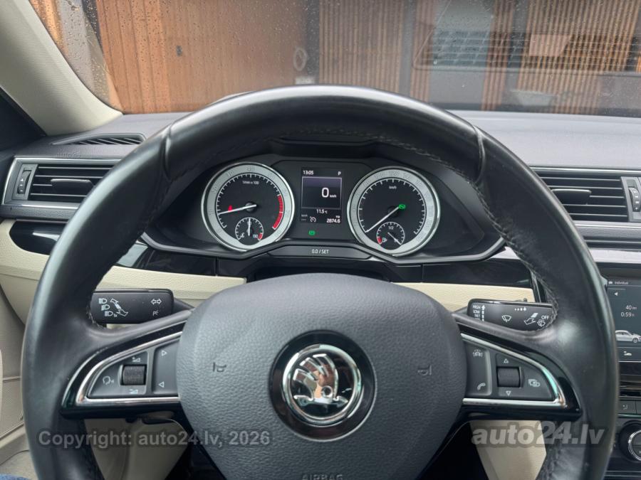 Brūns Skoda SuperB 2016 Tallina, ar dzinēja tilpumu 2.00 L un nobraukumu 160 tūkst. km par 16000 €, foto 17 vietnē AUTOMOTO.COM.LV