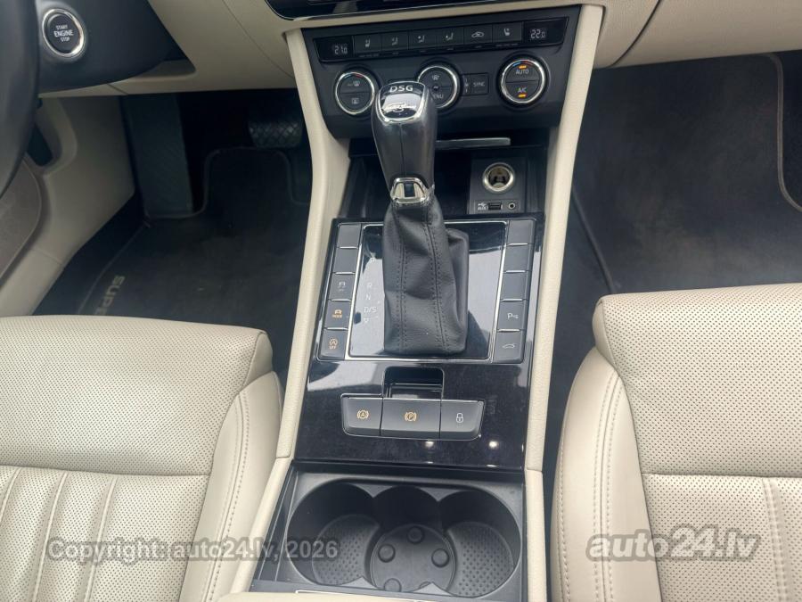 Brūns Skoda SuperB 2016 Tallina, ar dzinēja tilpumu 2.00 L un nobraukumu 160 tūkst. km par 16000 €, foto 20 vietnē AUTOMOTO.COM.LV